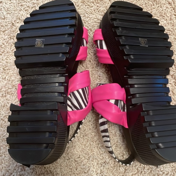 Lemonade | Shoes | Platform Sandals Cute Zebra Pattern Never Worn ...